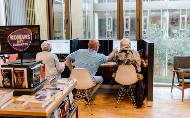 Computerles voor beginners in de Bieb in Oude Pekela